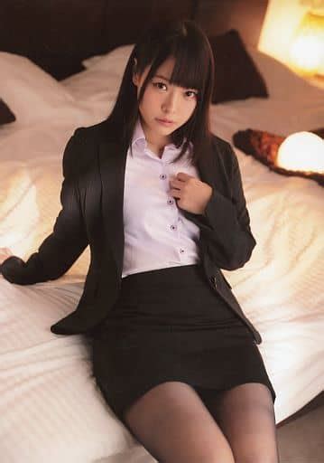 駿河屋 【アダルト】 八木奈々 Dvd「大嫌いなセクハラ上司に出張先で無理ヤリ相部屋にさせられた私…」特典生写真（女性生写真）