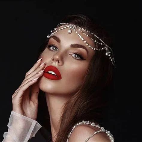 Stonefans Bohemian Rhinestone Pendant Imitation Pearls Forehead For