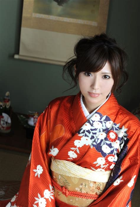Yuna Shiina Japanese Kimono Girls Japanese Kimono Kimono Japanese