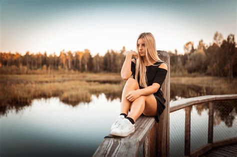 Wallpaper Blonde Long Hair Reflection Sitting Shorts Photography My