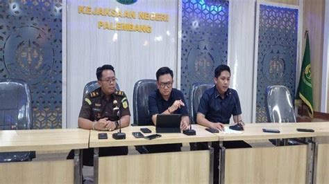 Resmi Ditahan Doni Prayatna Tersangka Kasus Korupsi Pembangunan Guest