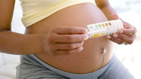 urine tests during pregnancy what to expect