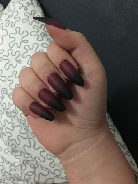 Burgundy And Black Ombré Nails Nailart Burgundy Matte Nails Black