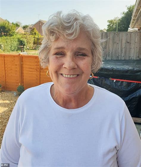 Woman Breaks Down In Tears As She Is Reunited With Her Birth Mother On