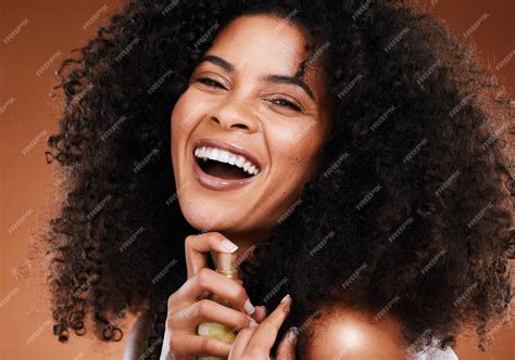 Premium Photo Hair Care Spray And Portrait Of A Black Woman With An