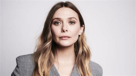 Actress Elizabeth Olsen Blonde Wallpaper Coolwallpapers Me