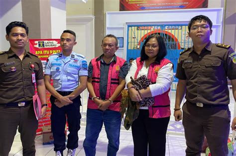 Kejari Buton Jebloskan Dua Tersangka Korupsi Bandara Busel Ke Jeruji