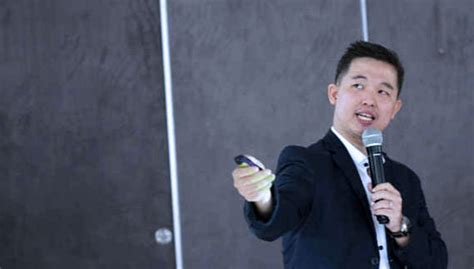 Mengenal Rivan Kurniawan Sosok Inspiratif Muda Di Dunia Investasi