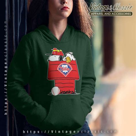 Philadelphia Phillies Snoopy And Woodstock Resting Together Shirt