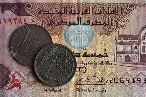 دلالات الرموز والصور على فئات العملة الاماراتية المرسال