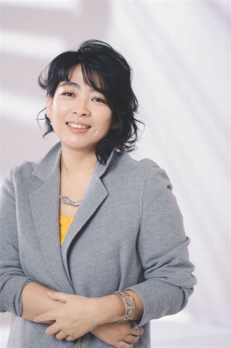 内田也哉子、異例の夫婦対談の裏に本木雅弘の“ぐうの音も出ない一言”9時間超の話し合いは「日常茶飯事」 写真 2枚目
