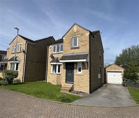 Pavilion Way Holmfirth Hd9 3 Bed Detached House For Sale £300 000