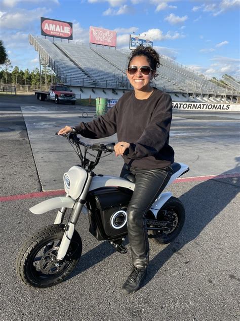 Jianna Salinas Evaristo Continues Rapid Pro Stock Motorcycle
