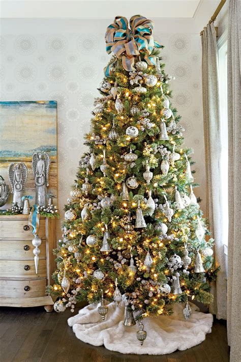 30 Best Decorated Christmas Trees 2017