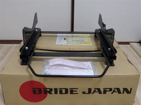 【やや傷や汚れあり】zc33sスイフトスポーツbrideスーパーシートレール Foタイプ S083fo 右用 の落札情報詳細 ヤフオク落札