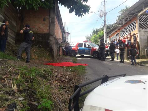 Mulher é Assassinada Com Oito Tiros Na Zona Leste De Manaus
