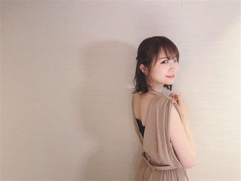 嬌小可人，天然萌的秋元真夏，作為乃木坂46的新任隊長，擔起重任 每日頭條