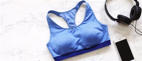 25 Migliori Reggiseni Sportivi Da Donna Guida Alla Scelta 2022 • Rews