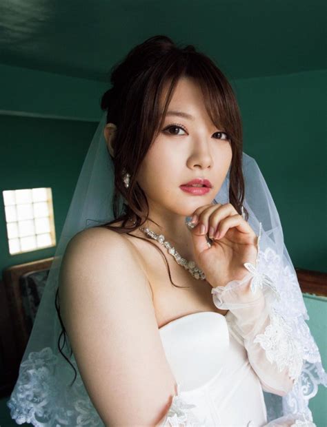 相沢みなみ 激かわでスレンダーなおっぱいヌード画像225枚！