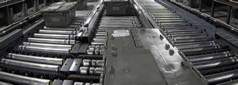 intelligent container routing