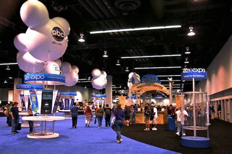 D23 Expo The Official Convention For Disney Fans Returns To Anaheim