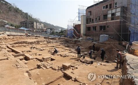 서울 종로 공사장서 고려시대 추정 유적 발견…공적 건물인 듯 스포츠조선