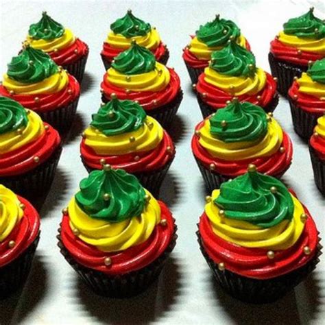 Rasta Cupcakes Jamaican Party Rasta Party Rasta Cake