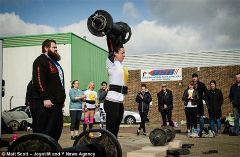 Global Size 10 Mother Who Can Pull Lorries And Carry 27 Stone On Her