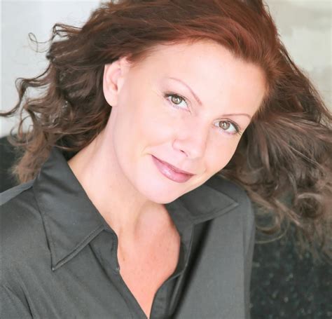 Jenny Simon Books Biography Latest Update