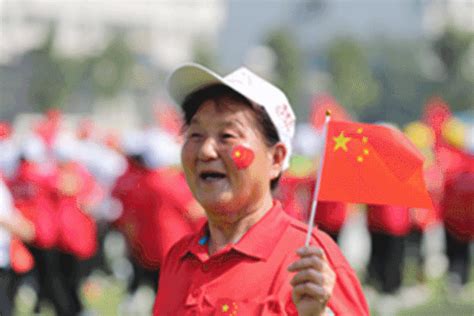 “盛世华诞·传旗联动”——共同唱响《我和我的祖国》