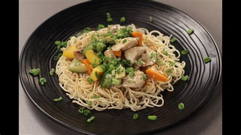 Pan Fried Noodles Sanjeev Kapoor Khazana Youtube