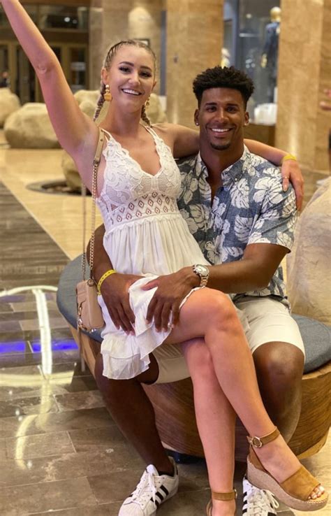 Black Guy White Girl Black And White Couples Black And White Love