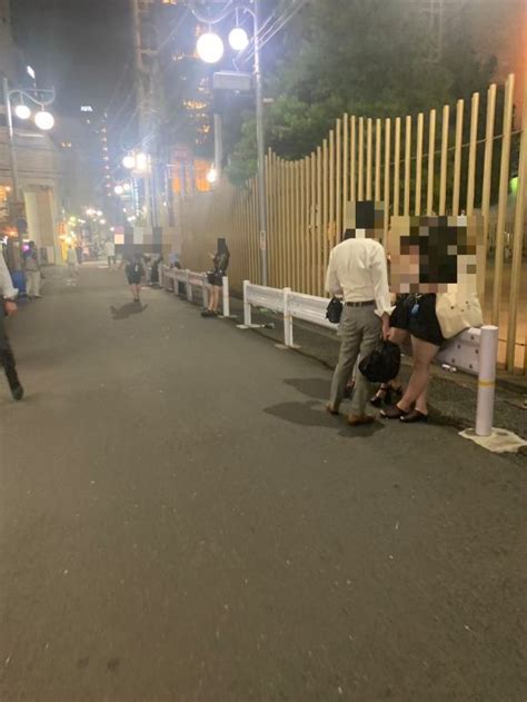 歌舞伎町のホテルから飛び降りた16歳の“トー横キッズ”。亡くなる直前に語った「壮絶な過去」と「大人への絶望」 日刊spa 2ページ目