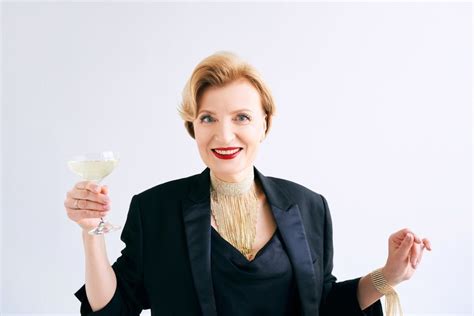 6 Best Things To Wear To A Wedding If Youre Over 60 Stylists Say