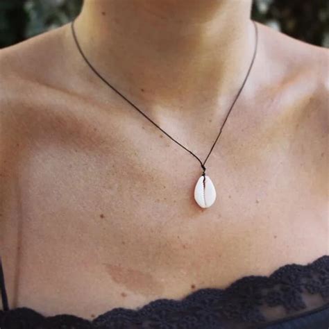 Bohemian Cowrie Conch Shell Pendant Necklace For Women Fashion Ocean