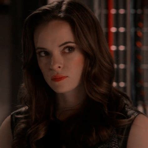 Caitlin Snow Icon