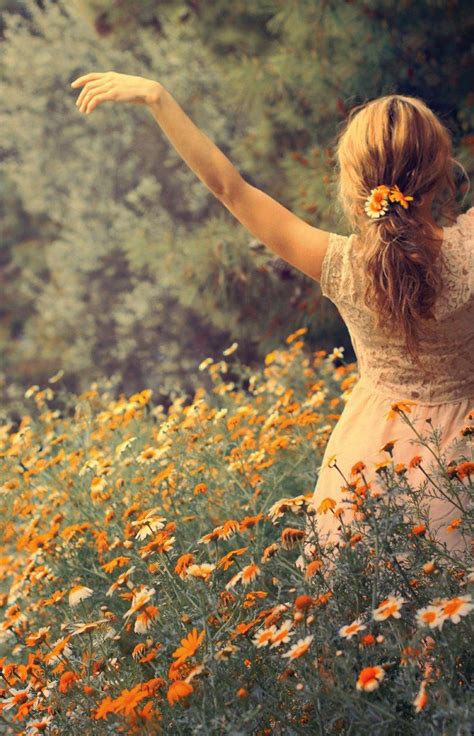 Meadow Girl Summer Flowers Sun Photography Beautiful Flowers