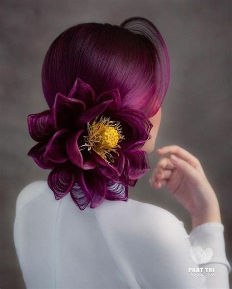 This Vietnamese Hairstylist Creates Intricate Hairstyles That Sometimes