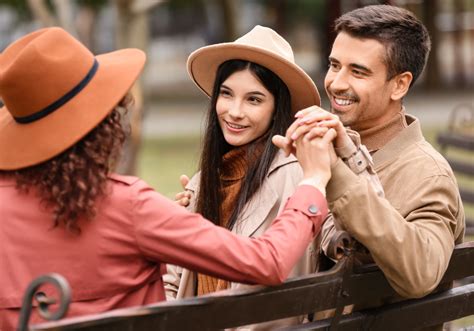 9 Key Differences Between Polyamory Vs Open Relationships