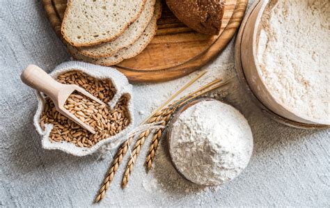 Guide To Flour Types And Uses Honest To Goodness