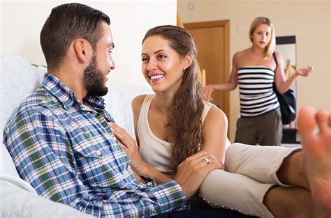 Husband Caught Wife Cheating Banco De Fotos E Imágenes De Stock Istock