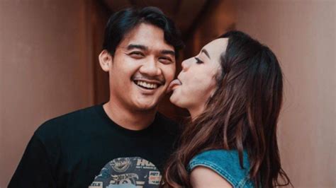5 Potret Mesra Gilga Sahid Dan Happy Asmara Yang Mulai Berani Go Public
