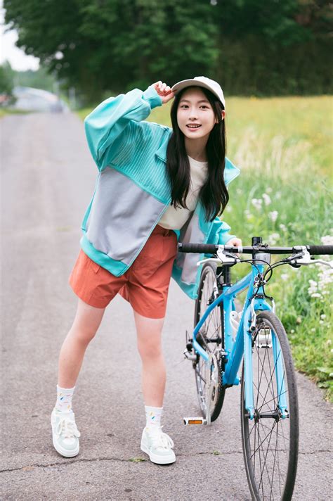 櫻坂46谷口愛季、7 5発売『週刊少年サンデー』表紙＆巻頭グラビア初登場！インタビュー完全版もweb限定配信スタート