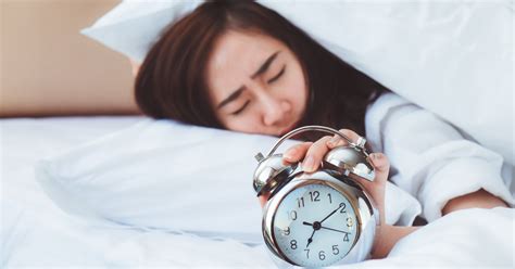 How To Stay Awake During Night Shift 19 Proven Tips Midlife Nursing