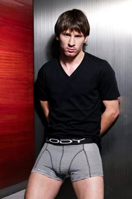 Lionel Messi Pose For A Hot Pic