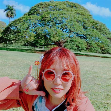 楠田亜衣奈さんのインスタグラム写真 楠田亜衣奈instagram 「はわいのおもいで 今チェキハワイ」4月25日 0時15分