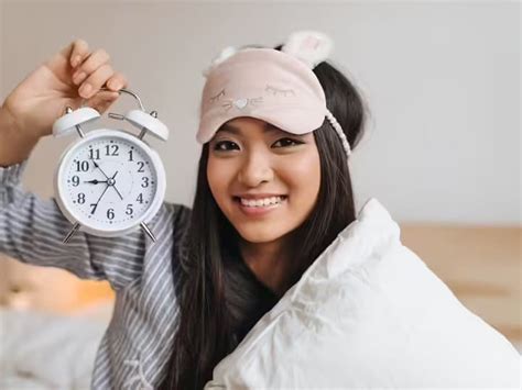 B ज्लदी सुबह उठने के ये 7 फायदे जान जाएंगे तो रोजाना समय सा उठ जाएंगे