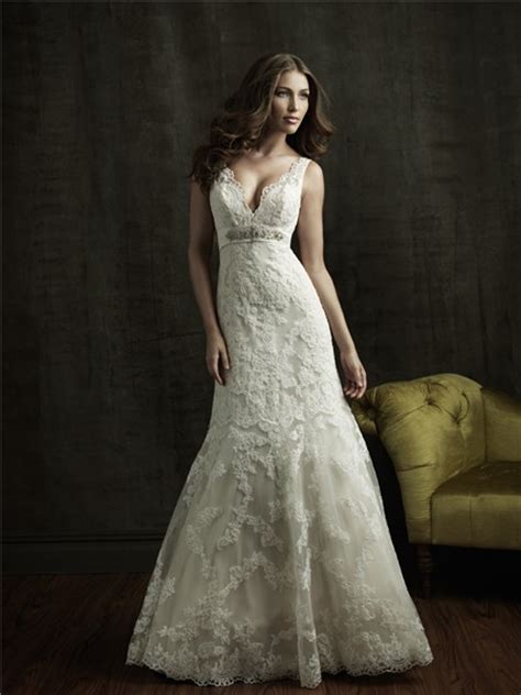 Sexy Mermaid V Neck Empire Waist Lace Wedding Dress With Crystal Sash