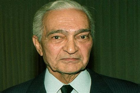 «زي النهارده وفاة الدكتور مصطفى خليل رئيس الوزراء الأسبق 7 يونيو