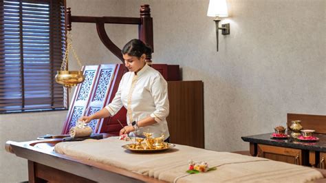 Shirodhara Ayurvedic Treatment Shirodhara Treatment In India